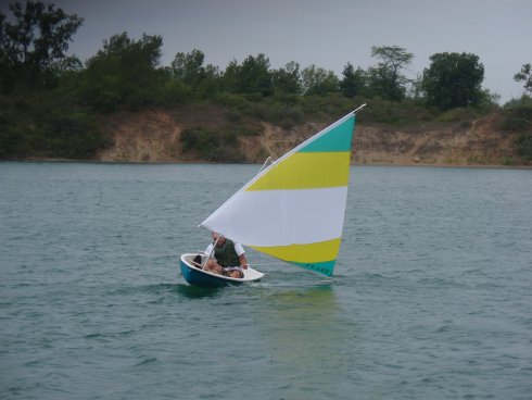 Snark Sailboats - Super Snark Pictures | Meyers Boat Company